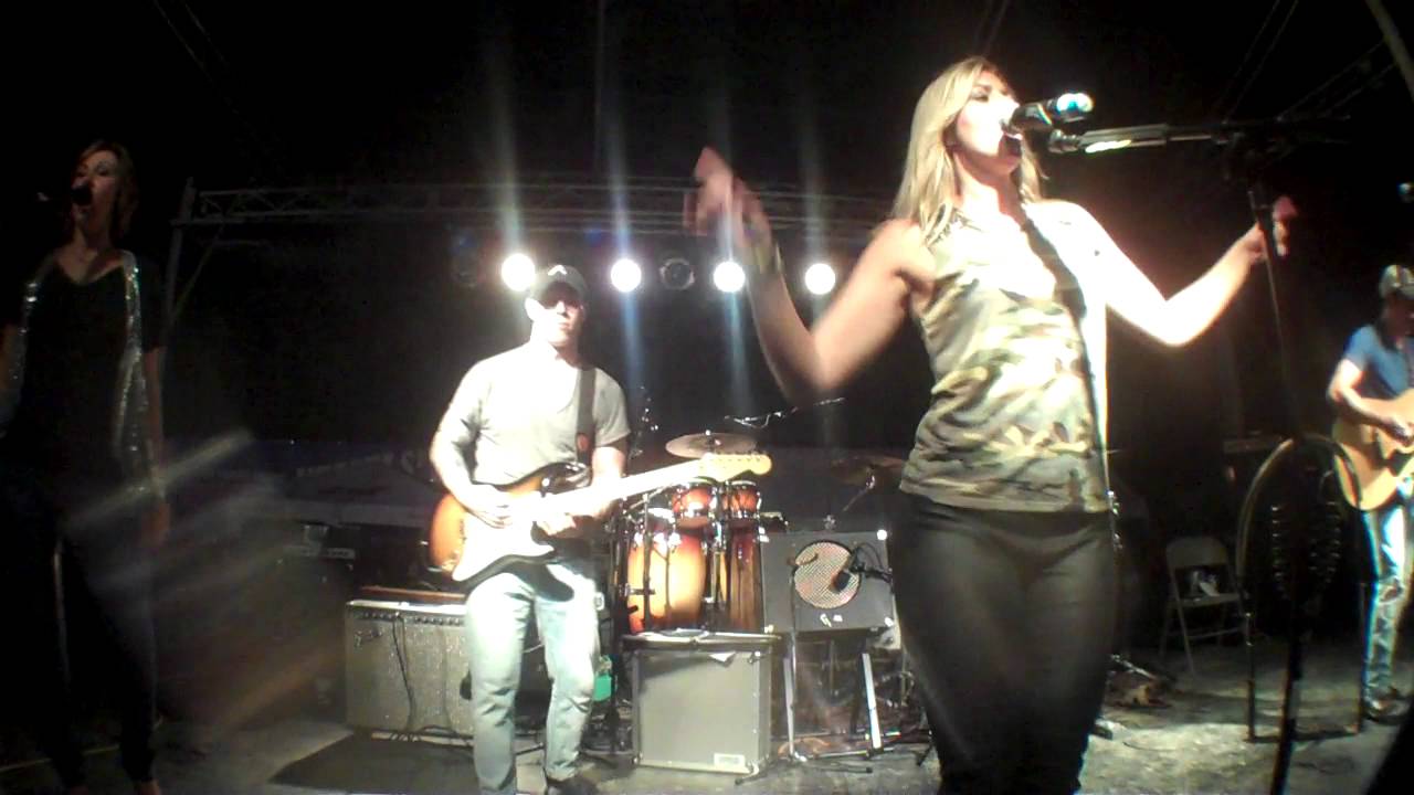 Jaclyn Graves and Her Band @ KMS festival 10-5-13 - YouTube