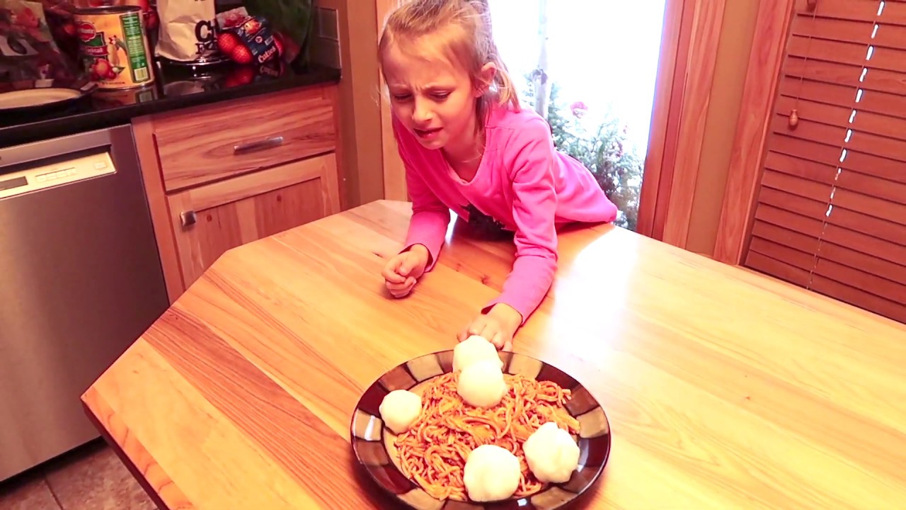 HEY JIMMY KIMMEL, I MADE SPAGHETTI AND SNOWBALLS - YouTube