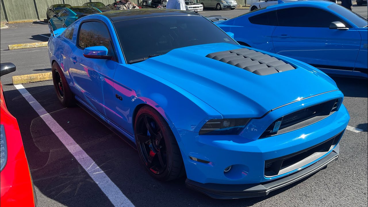 Richmond va, mustang meet - YouTube