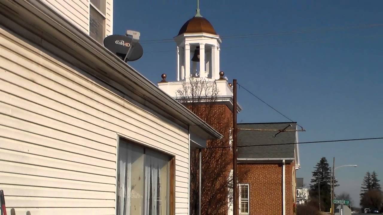 First Noon Church Bells of 2015 #3 - 1/1/15 - YouTube