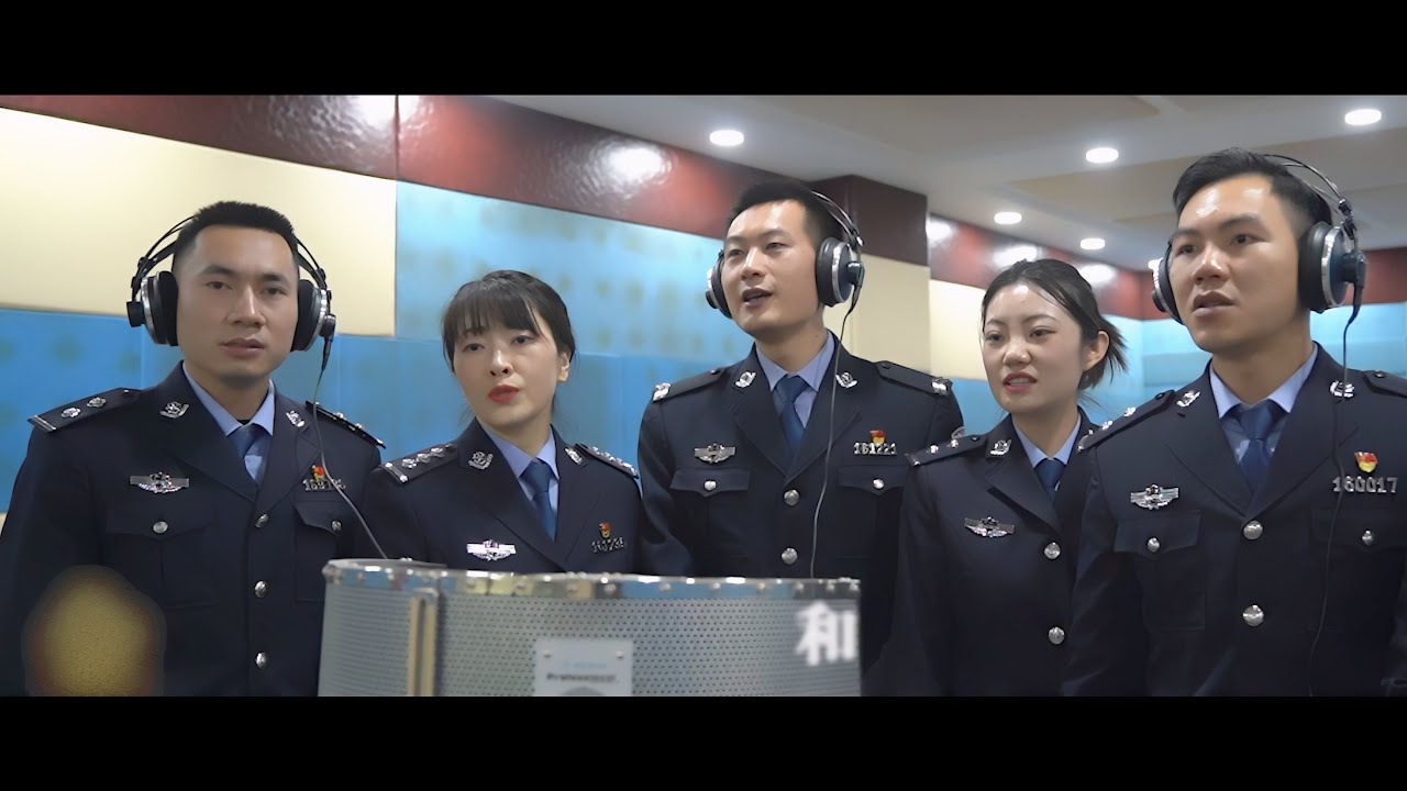 新疆疏附县警察：少年壮志不言愁︱Shufu county, Xinjiang Uygur Autonomous Region, China ...