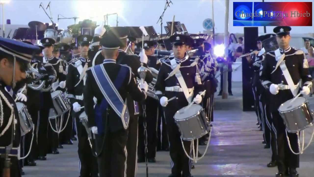 Malta Police band and passing out parade - YouTube