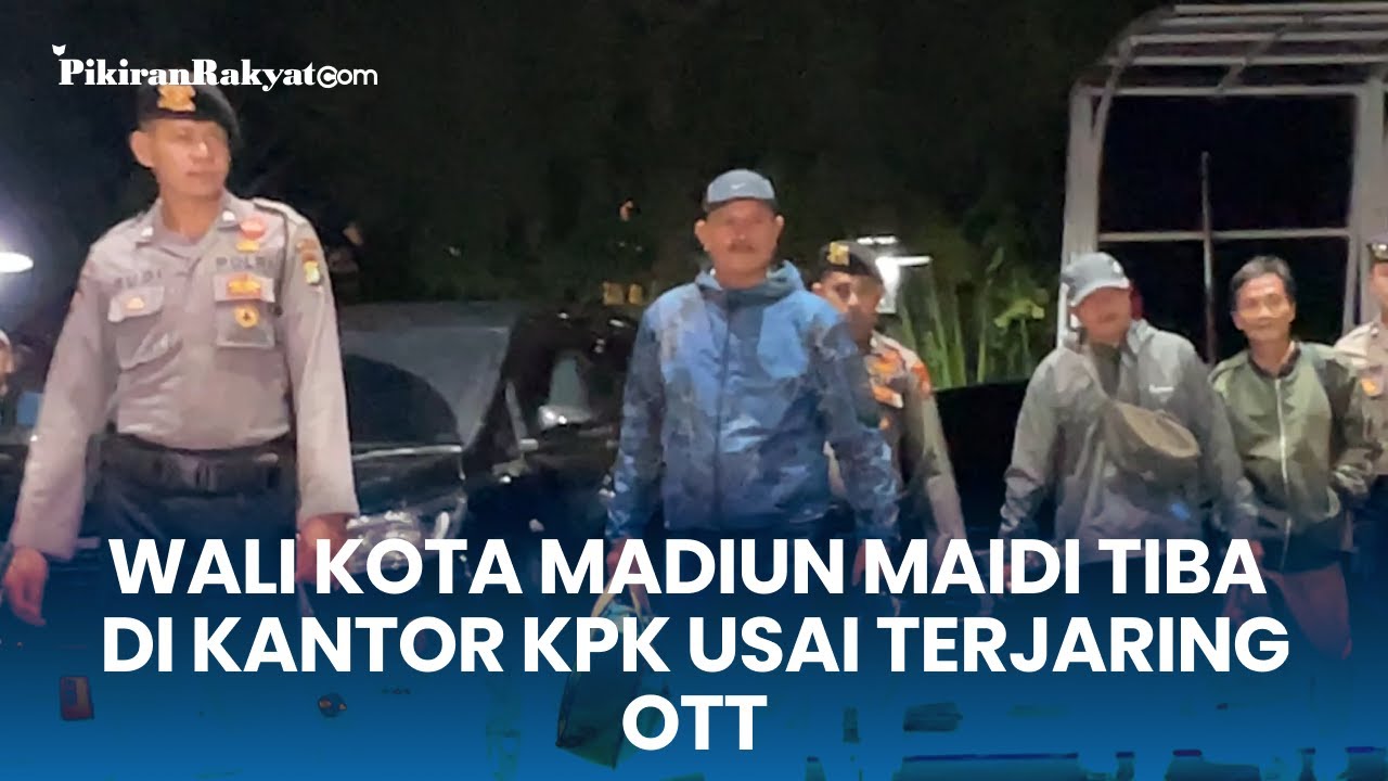 Wali Kota Madiun Maidi Tiba di Kantor KPK Usai Terjaring OTT - YouTube