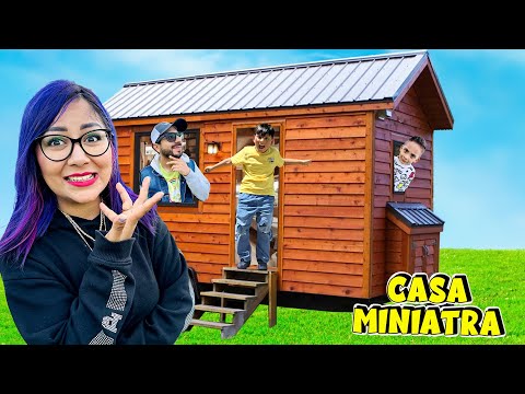 PASAMOS 24 HRS EN UNA CASA MINIATURA | Family Juega