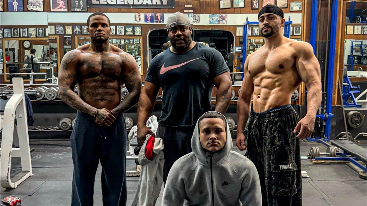 TRAINING CHEST @ THE MOST DANGEROUS GYM IN AMERICA| THE RETURN OF SUIT ...