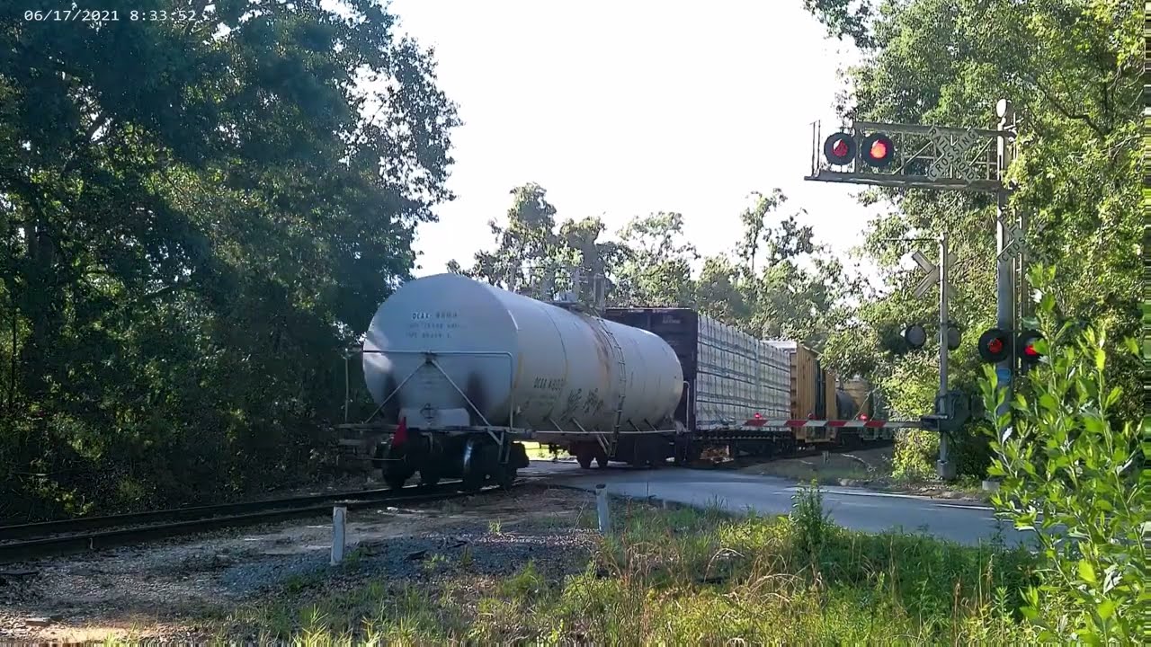 Alabama & Gulf Coast Railway (AGR) Pensacola Local - YouTube