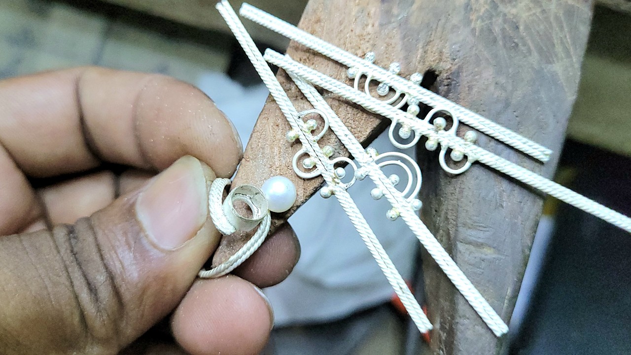 New silver toe ring design i How to make silver jewelry ! Mukta ring ...