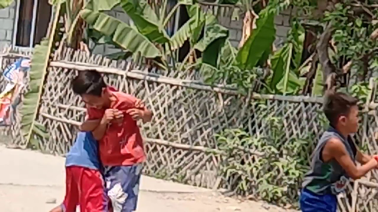 Suntukan tropang bata - YouTube