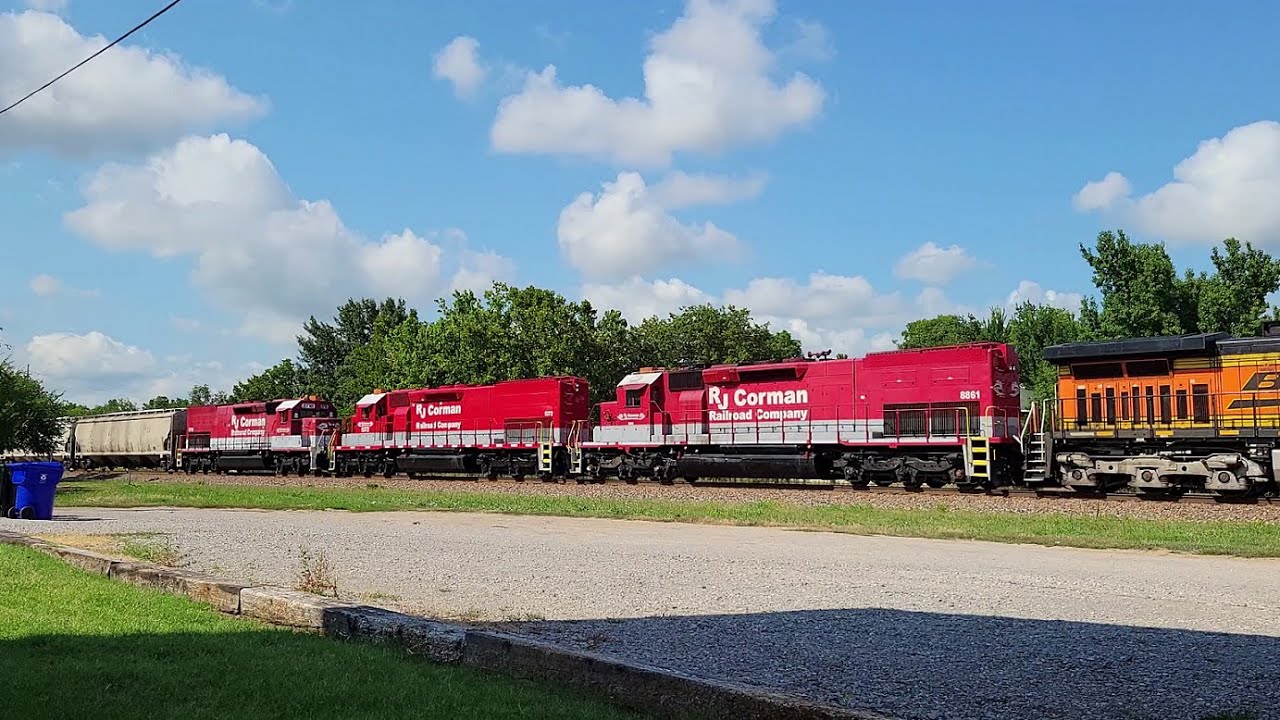 Trains from July 3 - 17, 2024; Ft. SD75M, Warbonnet, Soo Line Hopper ...