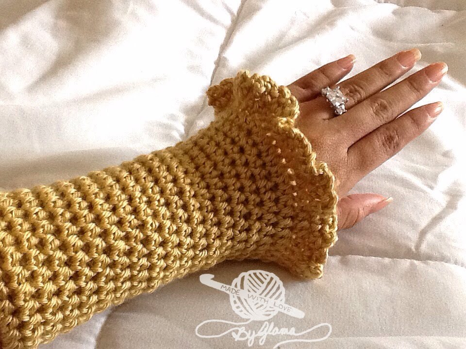 Crochet Wrist Cuff Pattern Crocheting Mittens From The Cuff Up