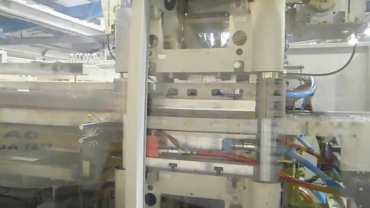 Gabler Focus Thermoformer for sale WWW.PLASTICSMG.COM - YouTube