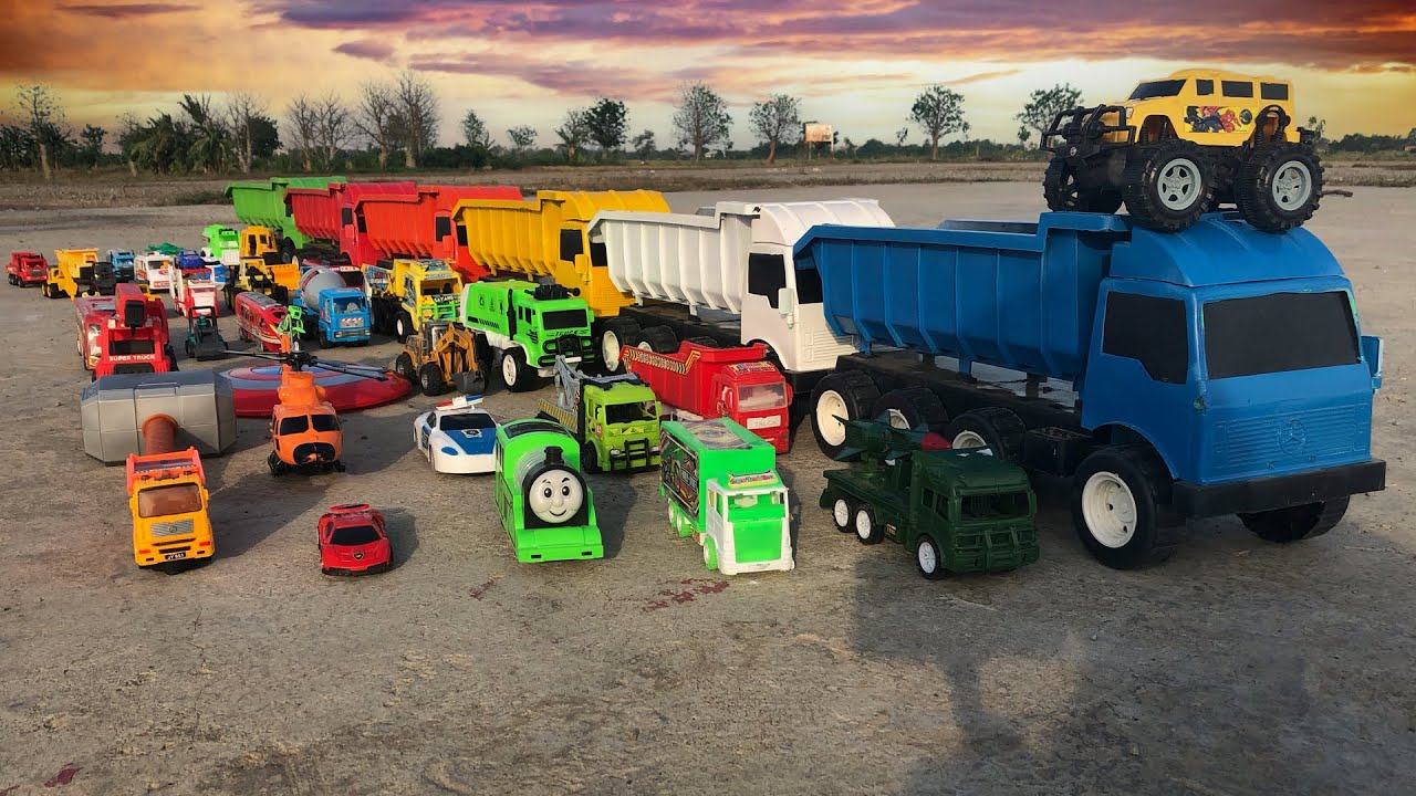 Truk Tronton Panjang Penuh Mobil Mobilan, Mcqueen, Truk Monster, Mobil ...