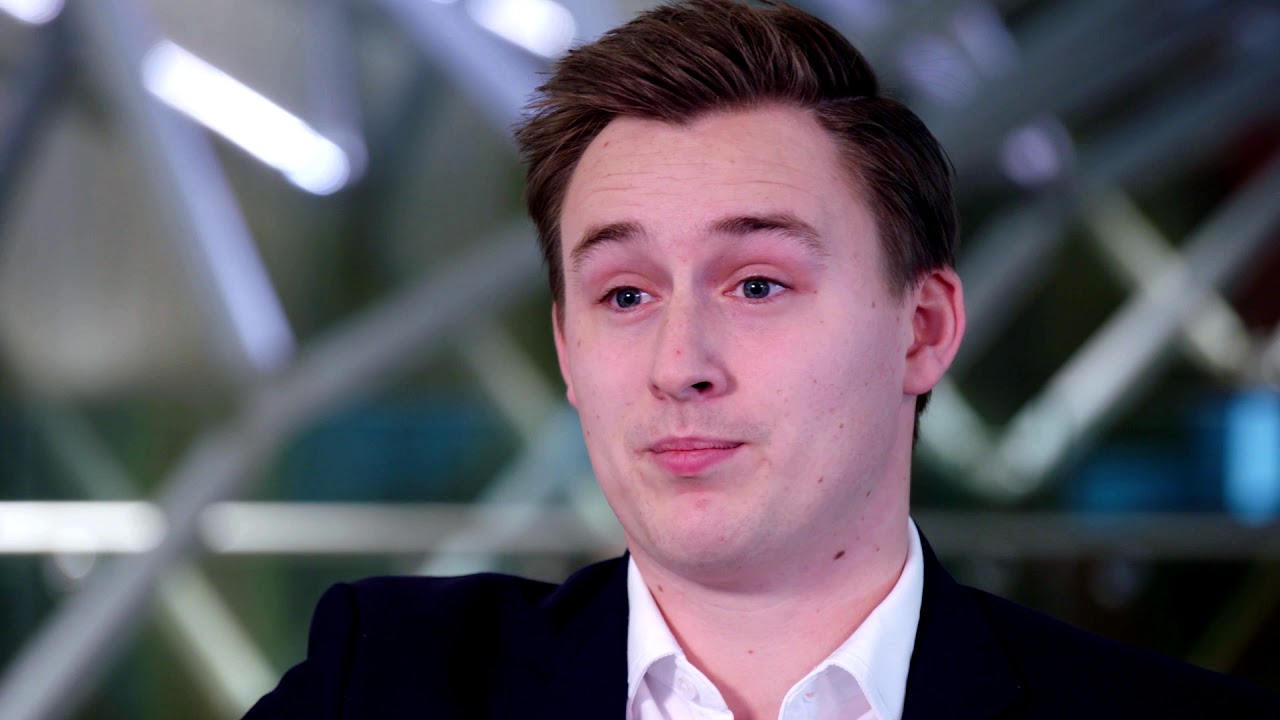 Life as a pensions actuary at Aon snapshot #4 - YouTube