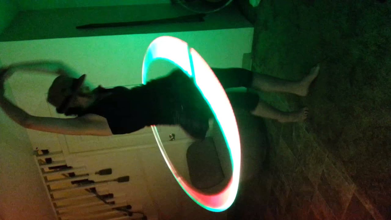 Paulas awesome glow hoop - YouTube