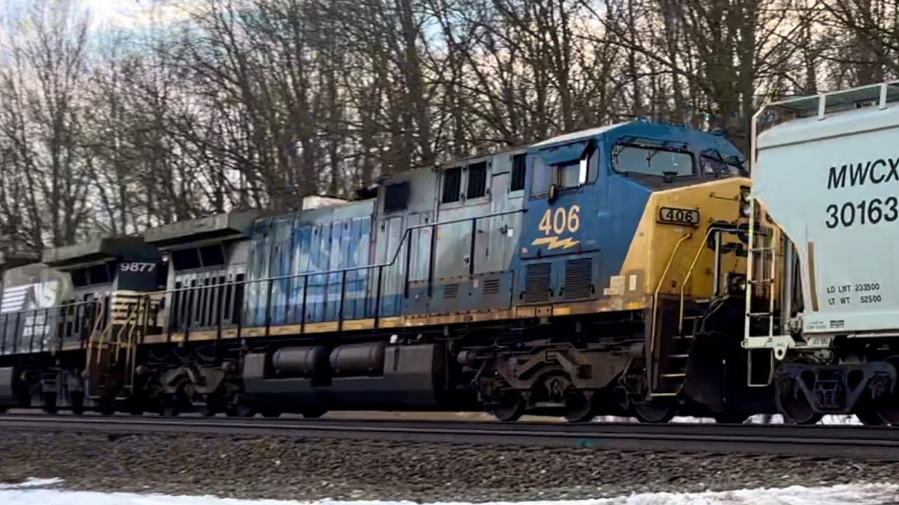 NS 60L w/ CSX AC44 Trailing - YouTube