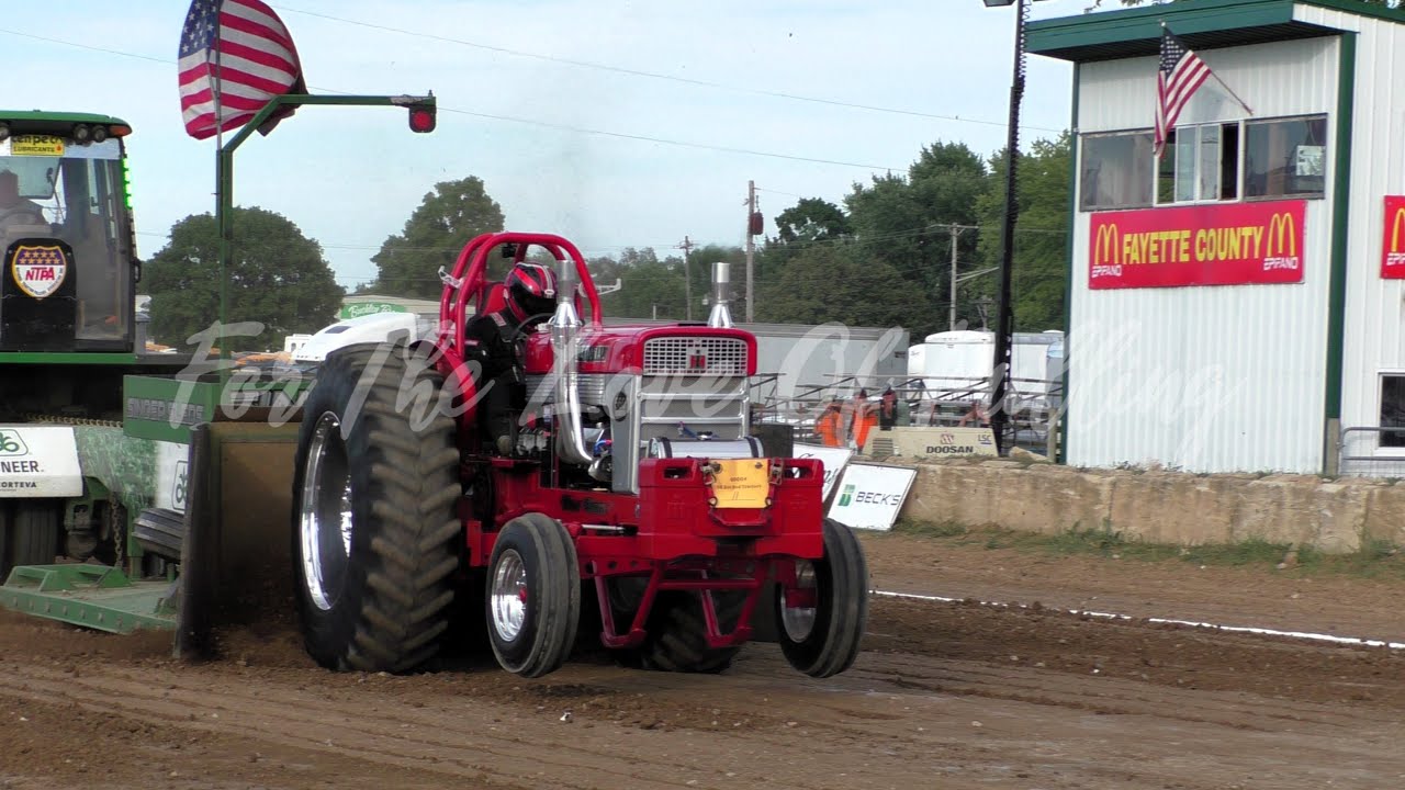 Tractor Pulling COTPA V8 Hot Rod Tractors Fayette County Fair ...