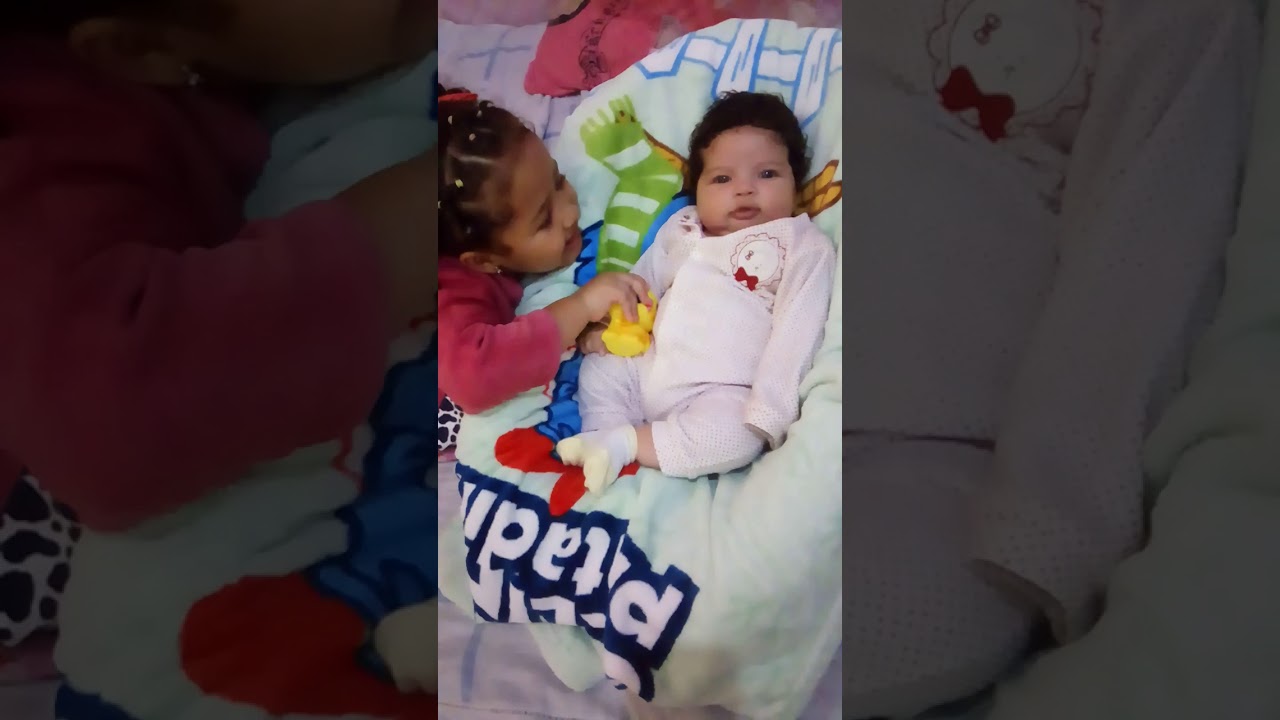 Eu Brincando Com Minha Irmãzinha Youtube