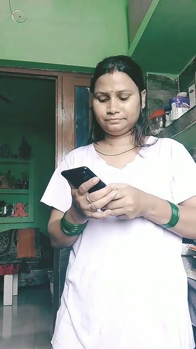 kuchh v bolte hai 🙄😜🤣#funny #shortvideos #trending #comedy #viral #shorts - YouTube