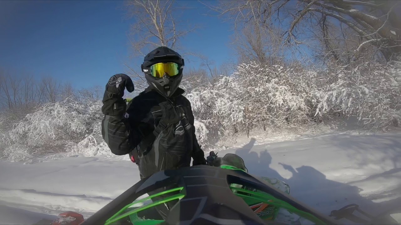 Minnesota Powder Snowmobiling - YouTube