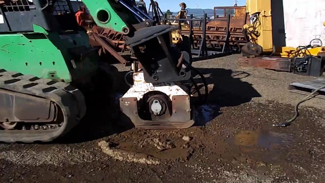 Stanley HS6000 Hydraulic Plate Compactor for sale at Hunt Tractor ...