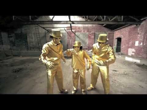 How to Dance to Techno - YouTube