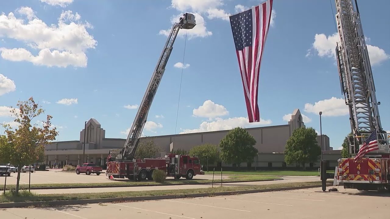 Funeral held for fallen KCFD firefighter Kyle Brinker - YouTube