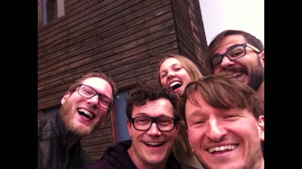 Delicious Band Valerie - YouTube