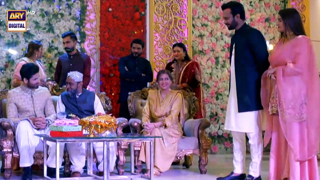 Haq Mehr 10 Lakh | Anmol Baloch & Zain Baig #mannaangan - YouTube