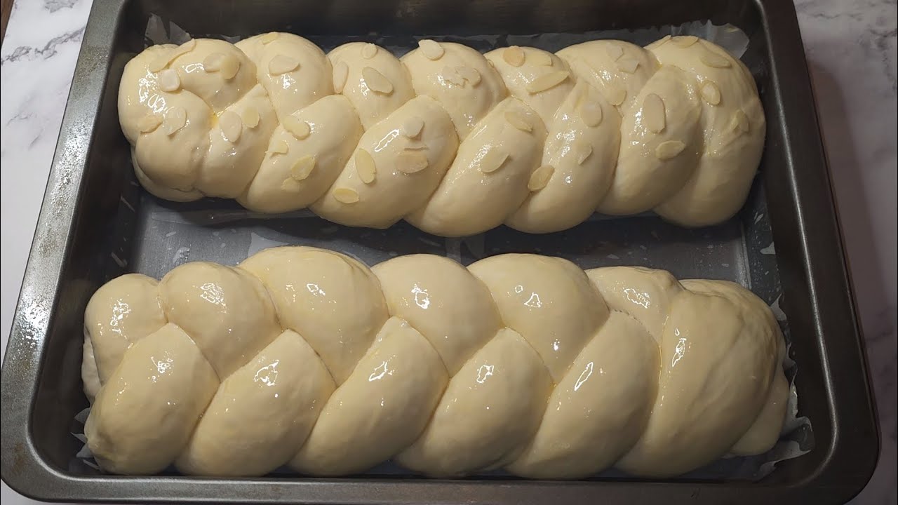 Giant Fluffy Plaited Bread Perfect for Christmas 🎄 Thanksgiving Dinner ...