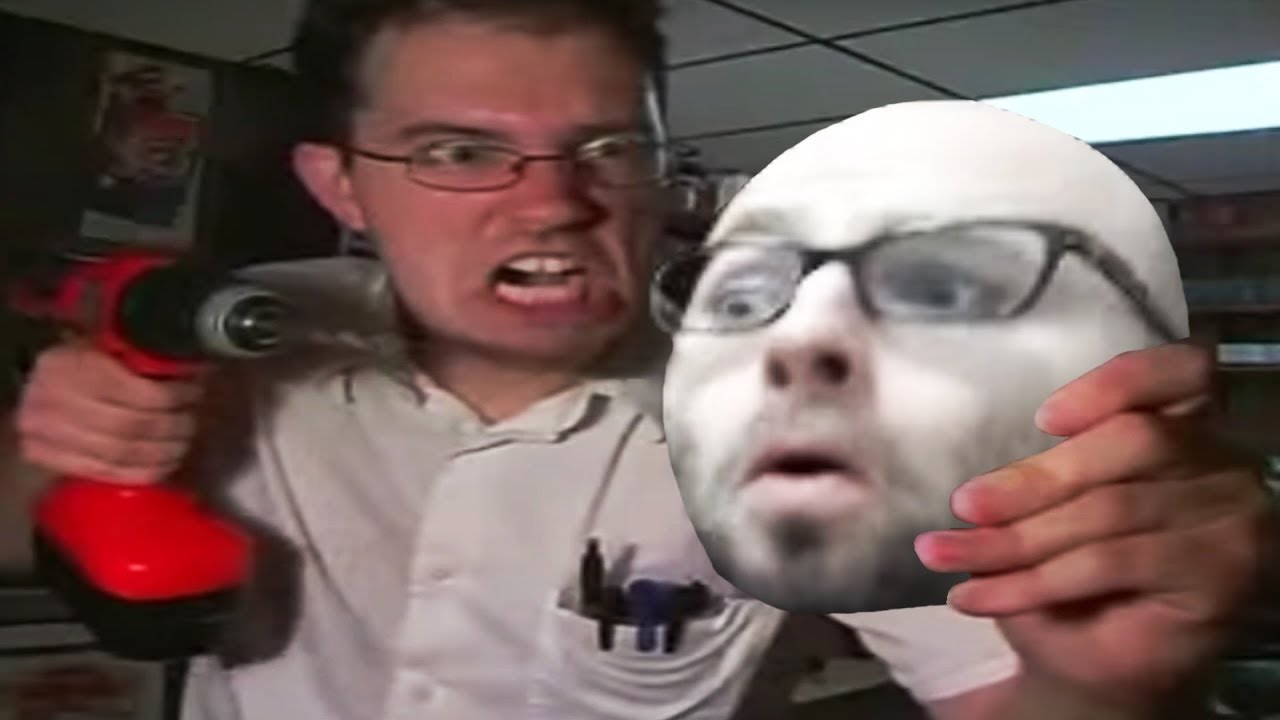 pOoR eGg GeTs DeStRoYeD bY aNgRy ReViEwEr - YouTube