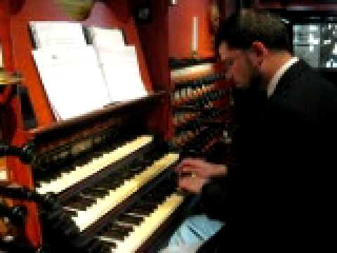 John Linker plays Bach: Piece d'Orgue in Haarlem - YouTube