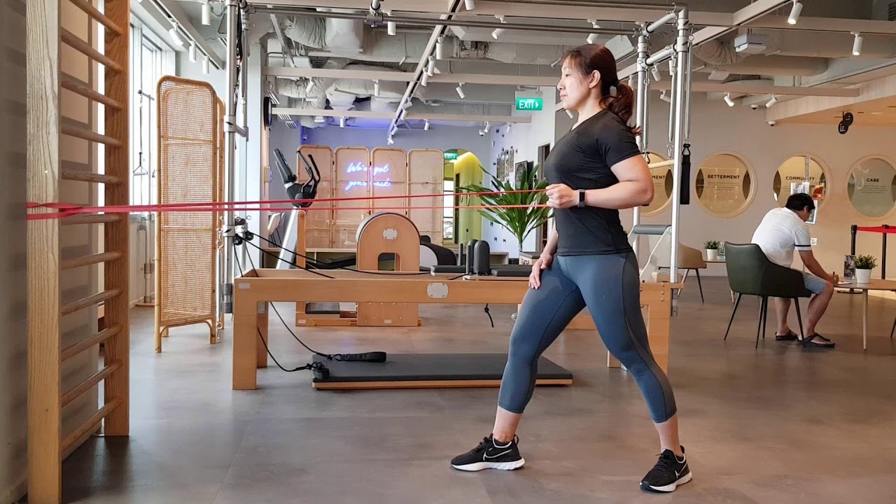 How to | Resistance Band Standing Single Arm Row - YouTube