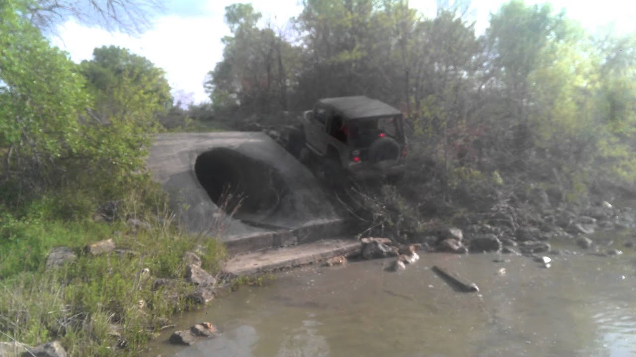 Crazy Jeep Wrangler Trying To Get Up Rocky Hill!! - YouTube