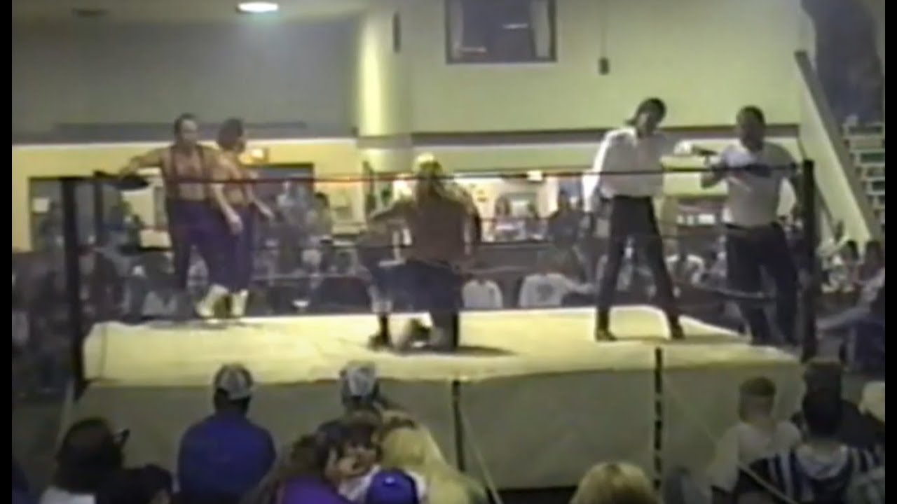 Tag Team Titles: Danny Fargo and Johnny Reeves vs. Moondog Cujo and ...