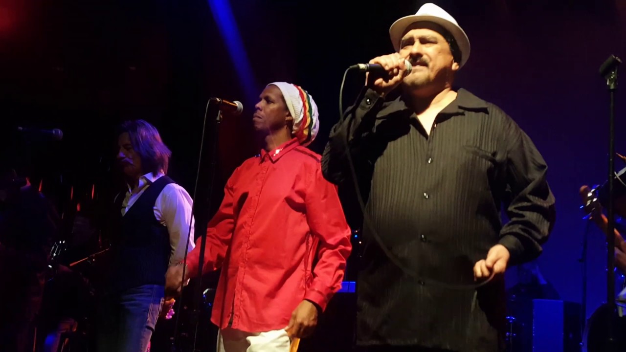 Into the Light featuring Lenny Lopez - YouTube