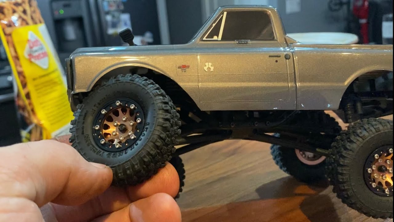 Axial SCX24 C10 mods, wheels, knuckles, diff covers, and shock ...