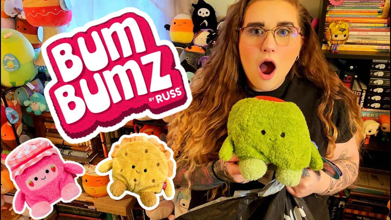BumBumz Hunt at Hot Topic!! - YouTube