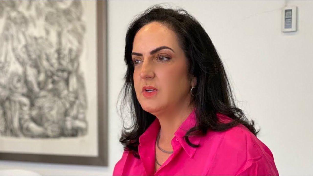 “Debemos contarle la verdad de la historia a las nuevas generaciones ...