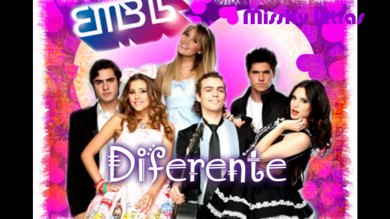Eme 15- Diferente ~En Concierto~ (Cancion completa) - YouTube