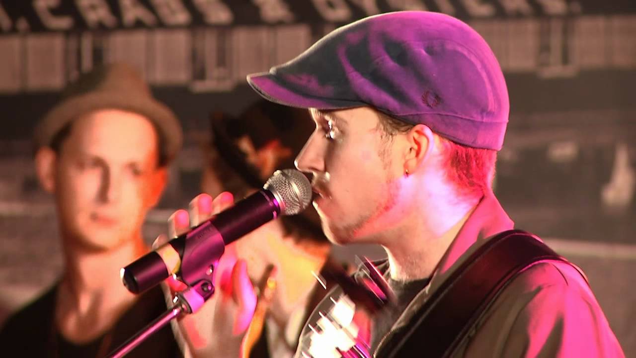 Black and Gold - James Fox Higgins LIVE - YouTube