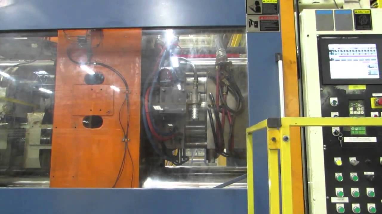 720 Ton UBE Niigata Ultima Injection Molding Machine - YouTube
