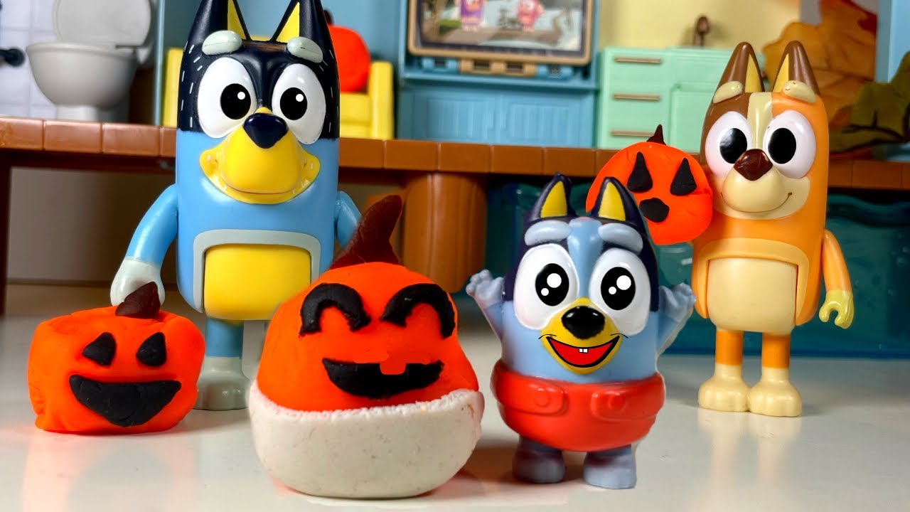 BABY BLUEY- BIG Halloween Mess! Bluey Toys pretend play - YouTube