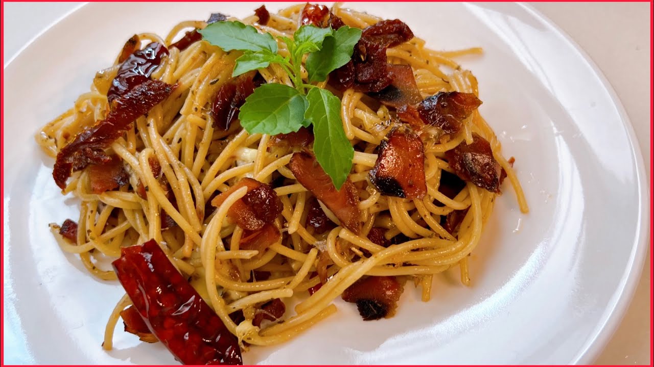 SMOKED TUNA AGLIO OLIO | VALHOMAS SPAGHETTI #khathmaskitchen - YouTube