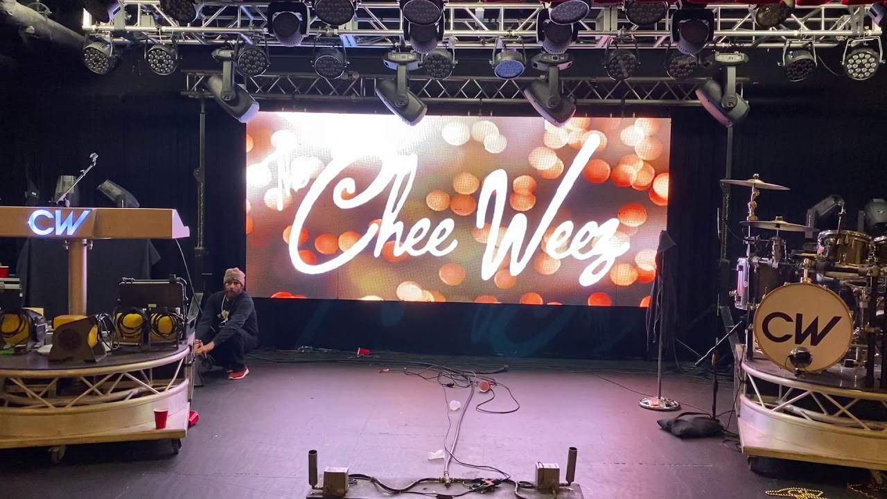 Chee Weez Aftershow Loop - YouTube