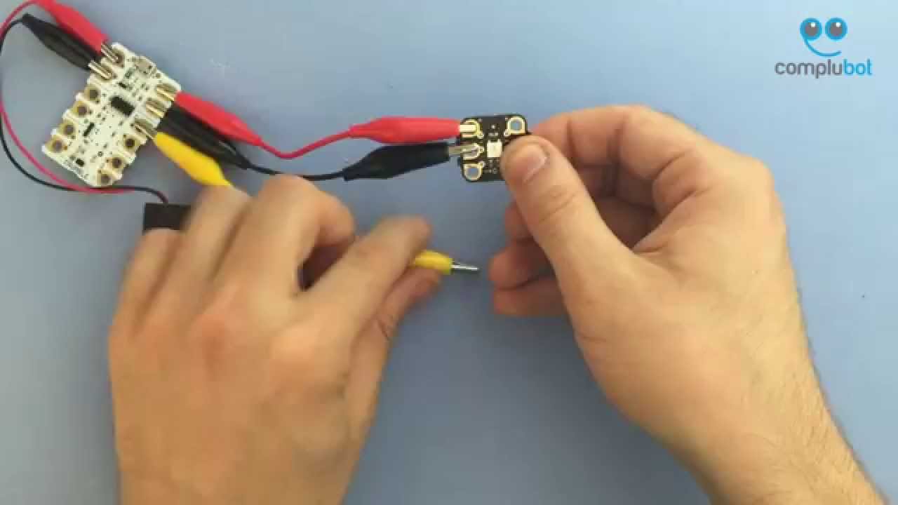 Ejercicio 2 - Utilizando un Sparkle con el controlador Crumble - YouTube