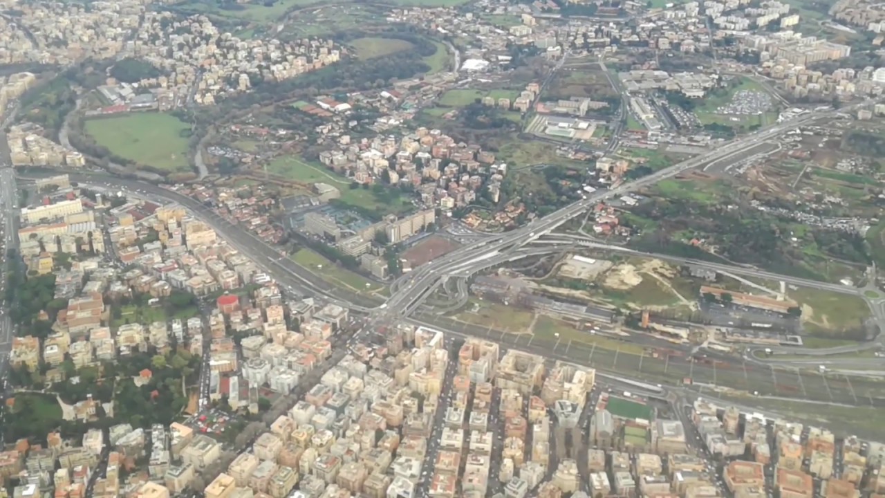Flight above Rome - YouTube