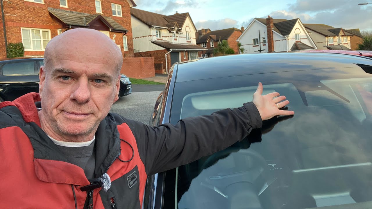 Tesla Model y 9 cameras locations and what they see ! - YouTube