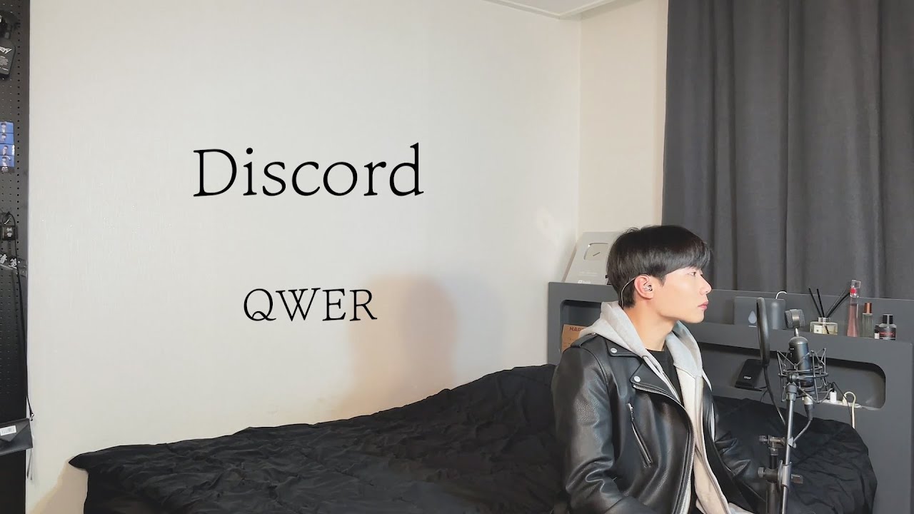 QWER - Discord (남자커버) Cover by 탑현 - YouTube