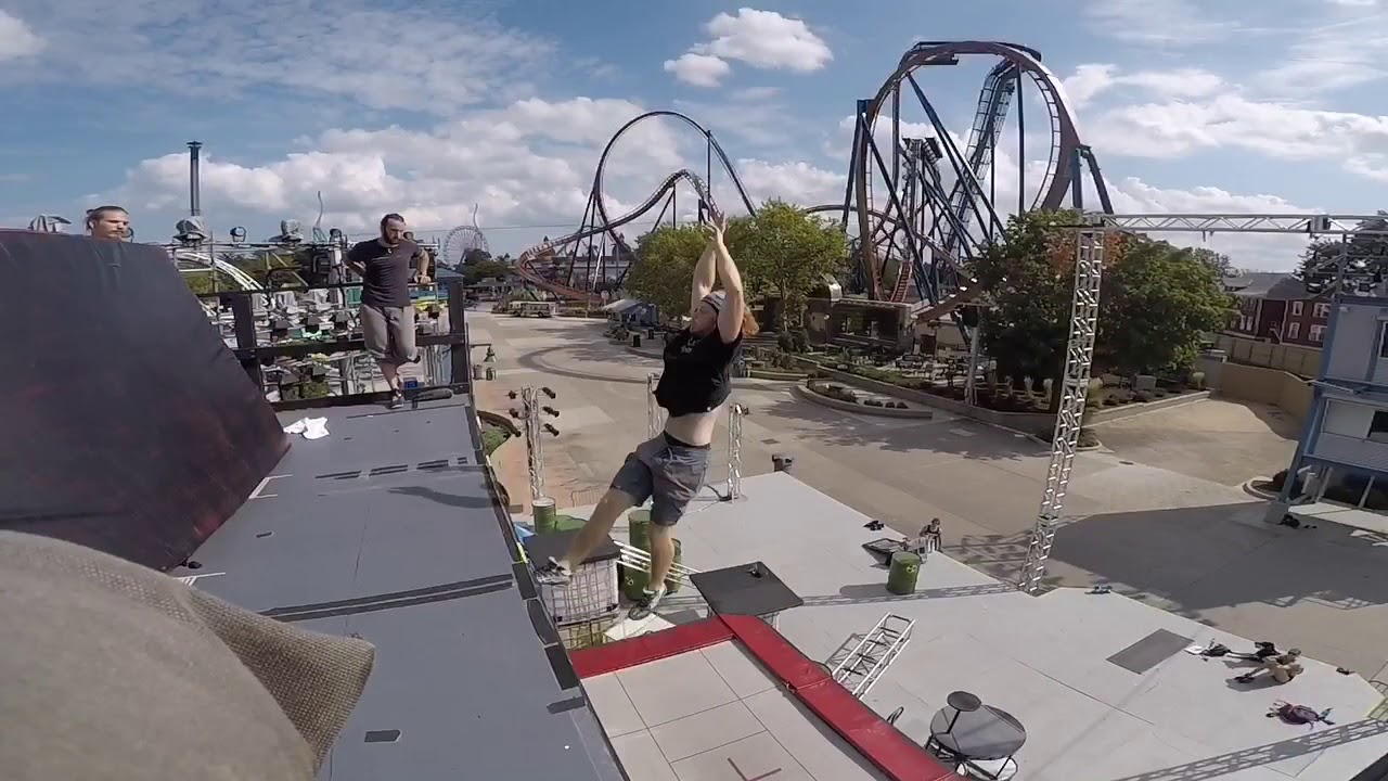 Trampwall training - YouTube