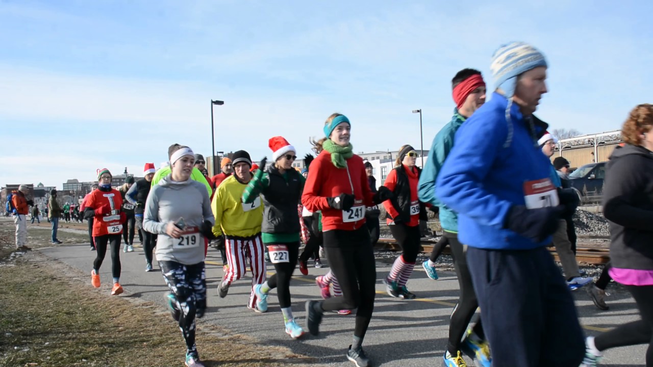 DSC 6528 Start 2016 Portland Brewers Holiday Dash - YouTube